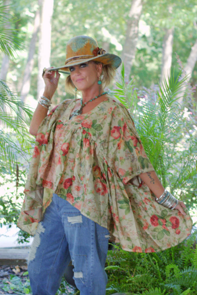 Rose Garden Trellis Top – Nikko Blu Boutique