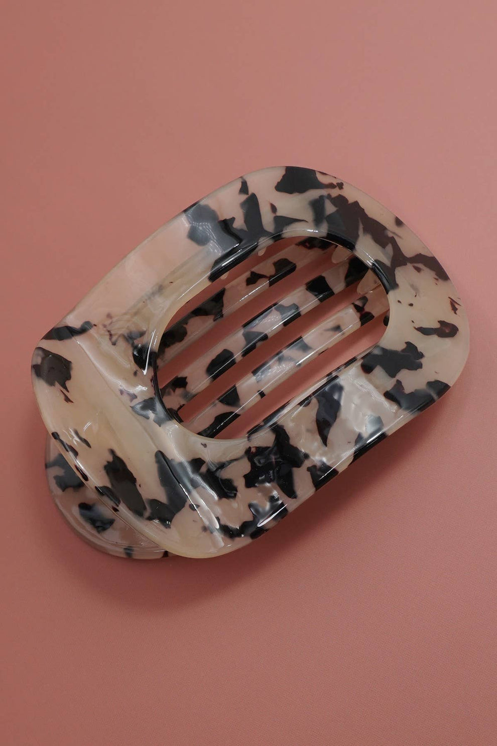 Jumbo Lay Flat Oval Hair Claw Clips Secure Styling – Nikko Blu Boutique